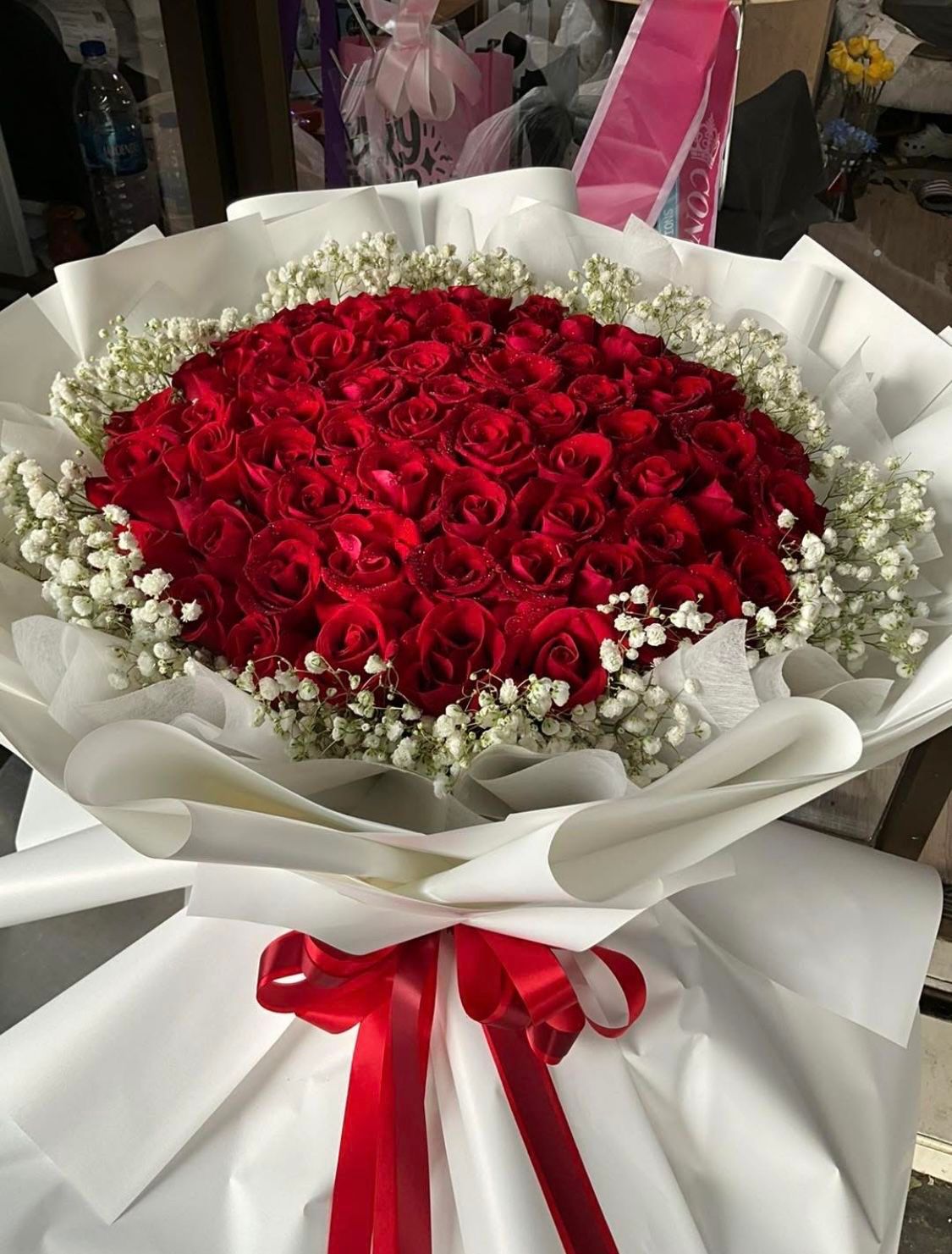 100 Roses Bouquet Valentines Day Rose Bouquets & Gifts delivery